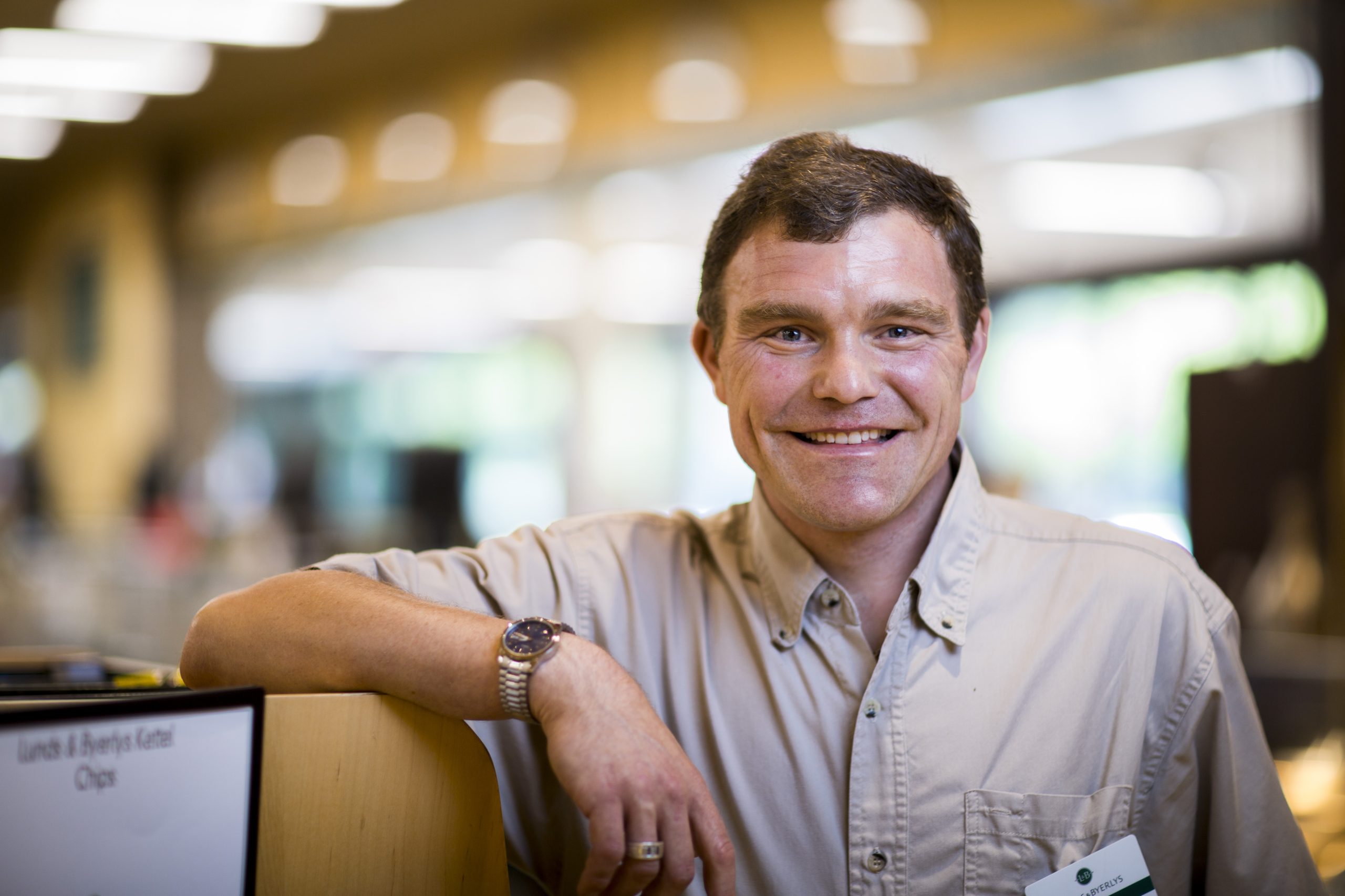 WCCO-TV: Brett Nelson, recipient of the 2018 Otto Bremer Leadership ...